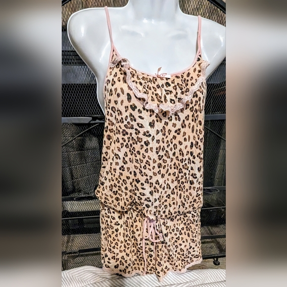 Cosmopolitan | Intimates & Sleepwear | Cosmopolitan Size Small All In ...